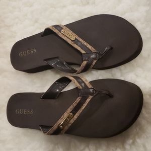 Guess | Shoes | Brand New Guess Sandals With A Chunky Silver Chain ...